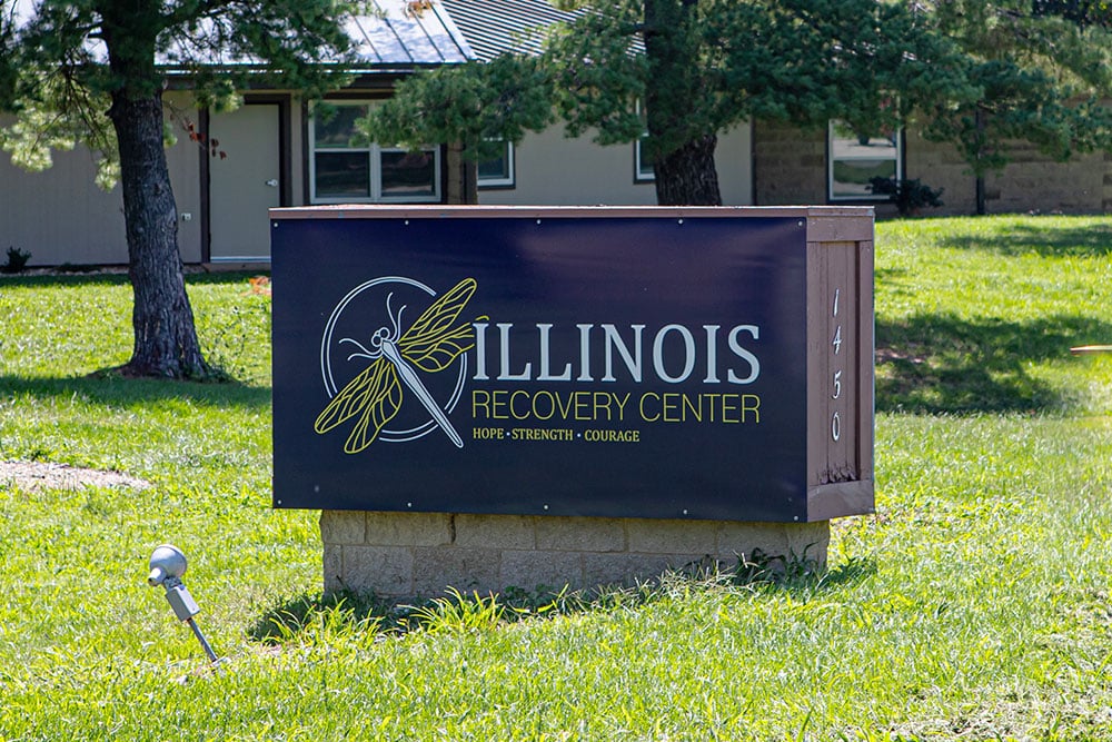 Addiction Treatment Facility - Illinois Recovery Center
